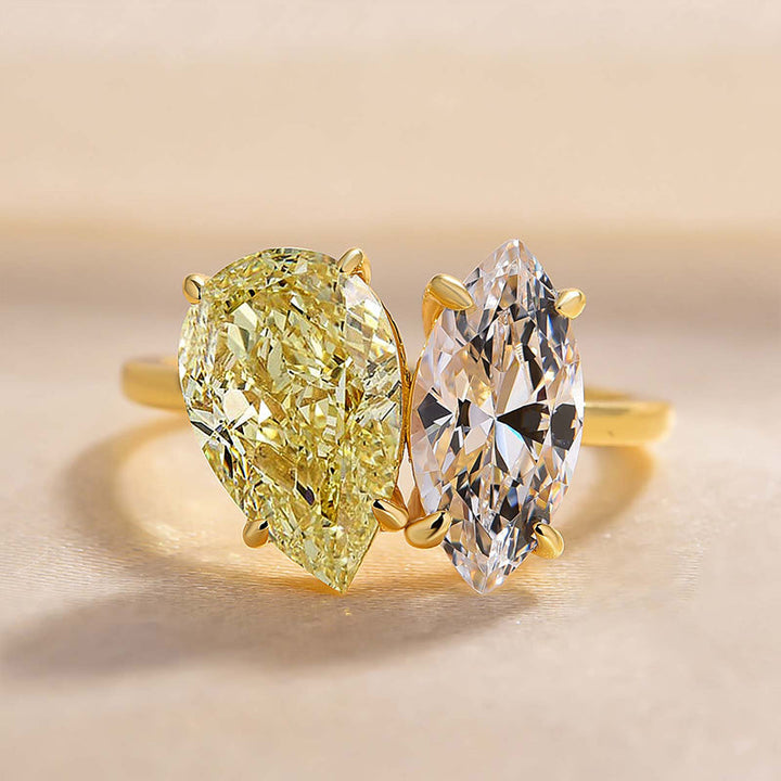 Toi et Moi Engagement Ring - CASA LARO